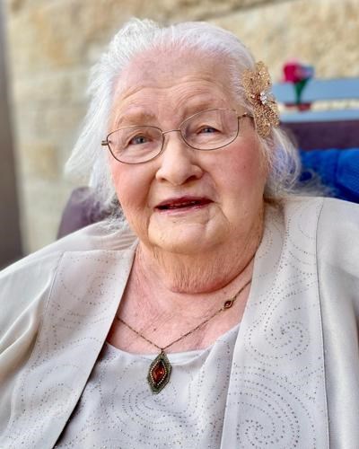 Janelle Rose Christensen Obituary (2025) - Houston, MN - Hoff Funeral ...