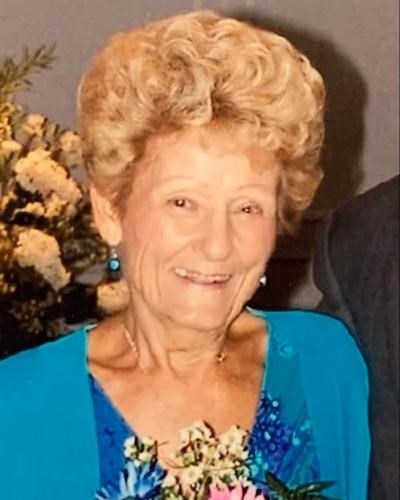 Dorothy Hardacker Obituary (2024) - Kansas City, MO - Park Lawn Funeral ...