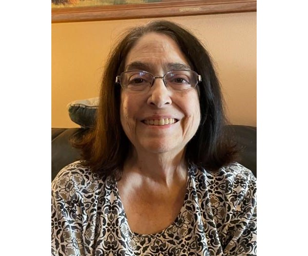 Debra Leigh Giesler Obituary (2024) - Rockford, IL - Fitzgerald Funeral ...