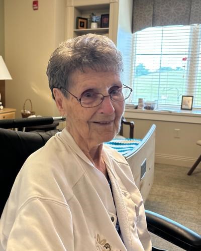 Doris Elliott Baughman Obituary (2024) - Chambersburg, PA - Thomas L ...