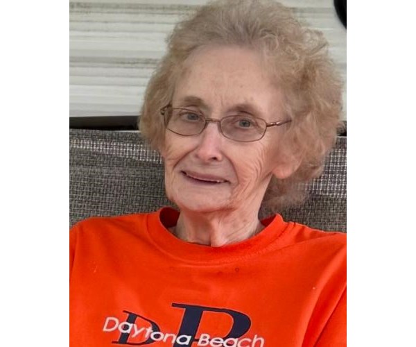 Janet Carol Strain Manley Obituary (2026) - West Terre Haute, IN ...