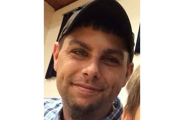 Christopher Dodd Neal Obituary (2025) - Vermilion, OH - Riddle Funeral ...