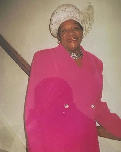 DELORES HOLDEN Obituary (2023) - Dallas, TX - Golden Gate Funeral Home ...