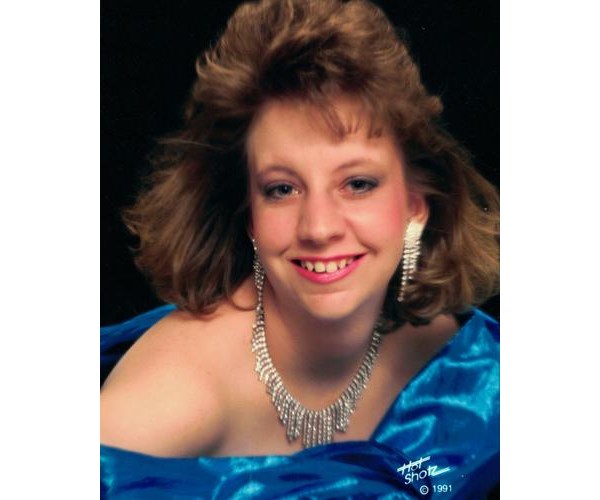 Mary Colleen McGee Obituary (2025) - St. Louis, MO - John L. Ziegenhein ...