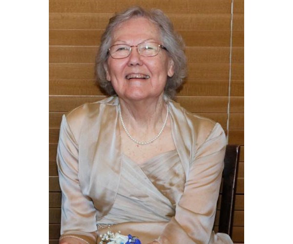Gladys Elizabeth Tomasek Obituary (2026) - Taylor, TX - Providence ...