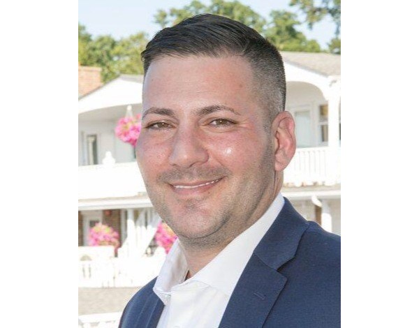 Jason Michael DeLuca Obituary (2024) - Bohemia, NY - Moloney's Bohemia ...