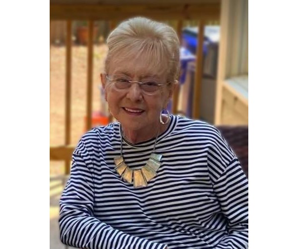 Sandi Moore Obituary (2024) - St. Charles, MO - Baue Funeral Home ...