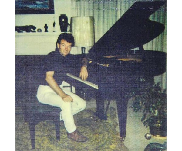 Robert Zurfluh Obituary (1938 - 2025) - Legacy Remembers