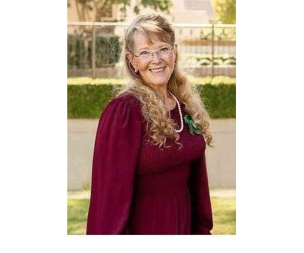 Lisa Thompson Obituary (1956 - 2025) - Legacy Remembers