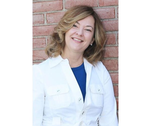 Jennifer Oswald Obituary (1973 - 2025) - Legacy Remembers