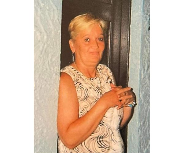 Gayle McLaughlin Obituary (2022) - Legacy Remembers
