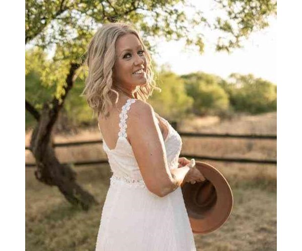 Meaghan White Obituary (1982 - 2024) - Legacy Remembers