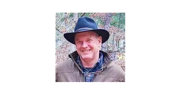Chris Leonard Obituary (2025) - Legacy Remembers