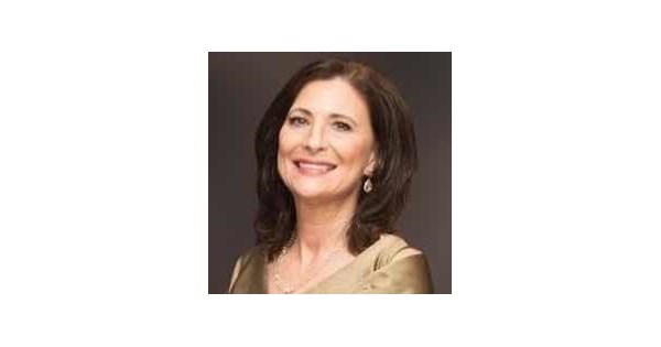 Lisa Hitt Obituary (1958 - 2024) - Legacy Remembers