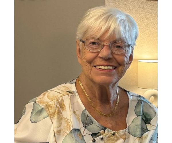 Pauline Lyon Obituary (1936 - 2024) - Legacy Remembers