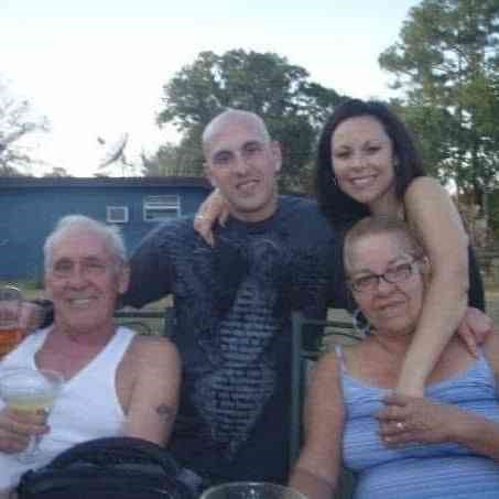 Gloria Jablonski Obituary (1945 - 2025) - Legacy Remembers