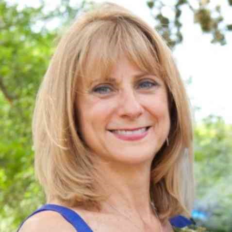 Lyn Clark Obituary (1955 - 2025) - Legacy Remembers