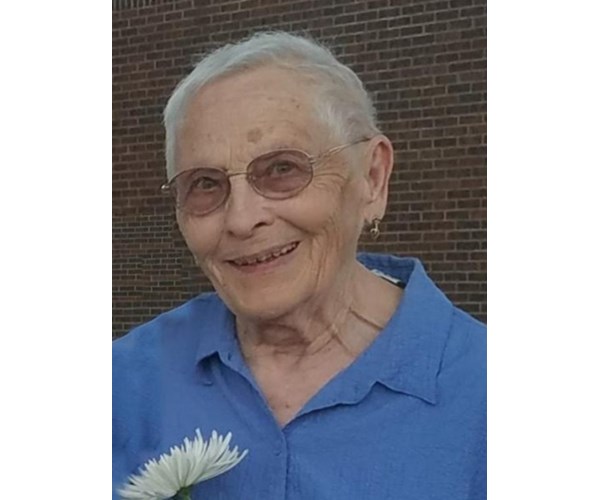 Roberta McGuiggan Obituary (1926 - 2025) - Osceola, Wi, MN - Le Sueur ...