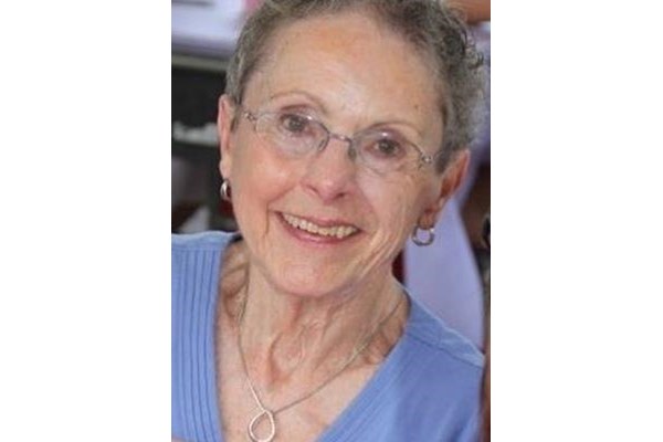 Elizabeth Hunter Obituary (1944 - 2016) - Lansing, MI - Lansing State ...