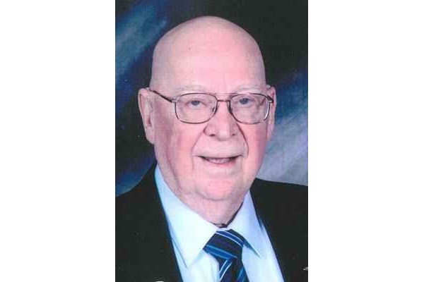 Clifford Raymond Obituary (1932 - 2016) - Lansing, MI - Lansing State ...