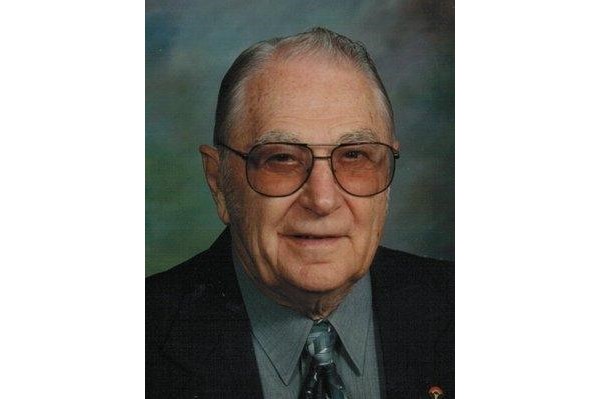 Clyde Grambsch Obituary (2015) - Loyal, WI - Marshfield News Herald