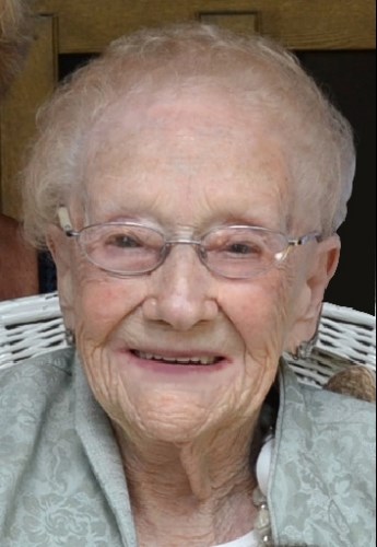 Evelyn Charest Obituary (1912 - 2014) - South Hadley, MA - The Republican