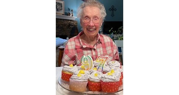 Eldora Martin Obituary (2023) - Saint Michael, MN - Mesabi Tribune