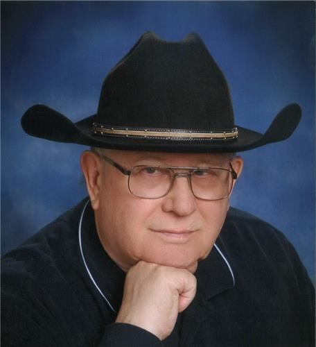 Dennis Monroe Obituary (1934 - 2024) - Oshkosh, WI - Oshkosh Herald