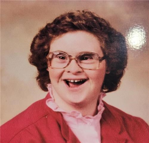 Suzanne Davies Obituary (1961 - 2024) - Oshkosh, WI - Oshkosh Herald