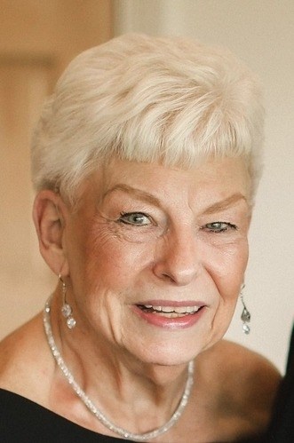 Jean Cremeens Obituary (2026) - Germantown Hills, IL - The Pantagraph