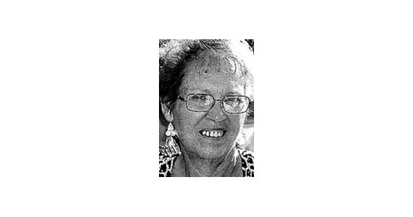Carolyn Crowe Obituary (2014) - Farmington, IL - Peoria Journal Star