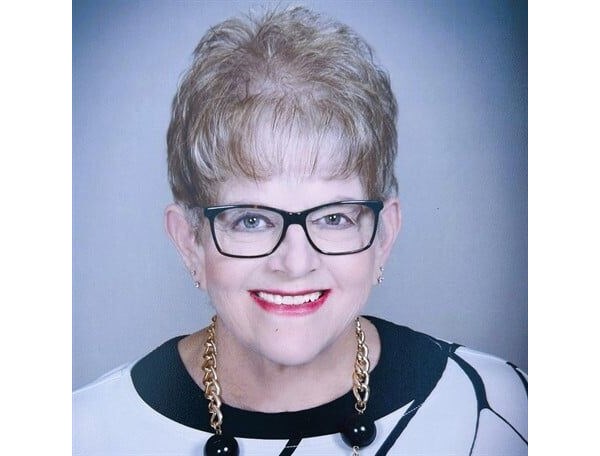 Elizabeth Ulrich Obituary (2024) - Huntington, IN - Indiana Plain Dealer