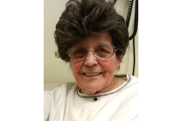 Suzanne Brede Obituary (1931 - 2015) - Neenah, WI - Appleton Post-Crescent