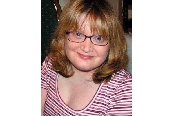 Sara Ewing Obituary (1977 - 2017) - Legacy Remembers