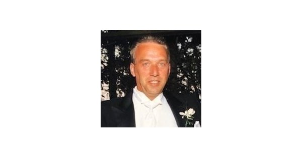 Rene Valcourt Obituary (2020) - Cranston, RI - The Providence Journal