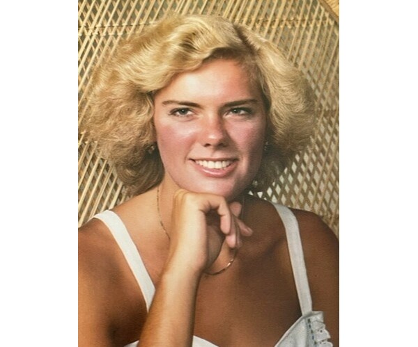 Michele Brevik Obituary (1966 - 2024) - Moline, IL - Quad-City Times