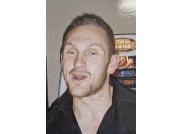 Lee Smith Obituary (2026) - Rotherham Advertiser
