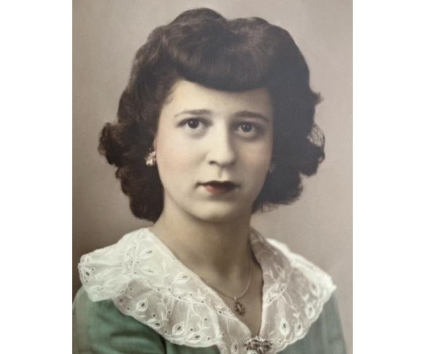 Helen Cavazos Obituary (2022) - San Antonio, TX - San Antonio Express-News