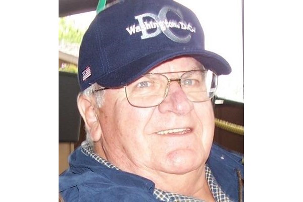 Clifford Berg Obituary (1938 - 2015) - Sheboygan, WI - Sheboygan Press