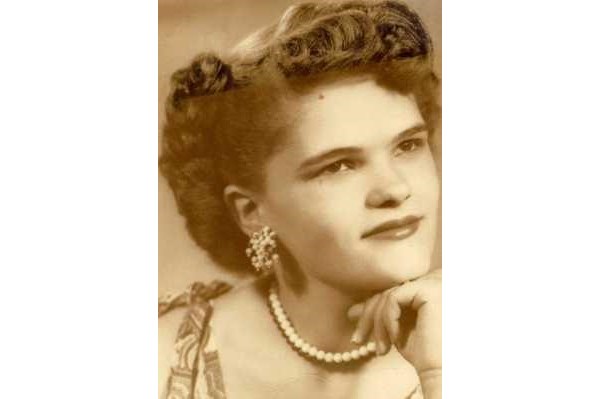 Elizabeth Combs Obituary (2014) - Stayton, OR - The Statesman Journal