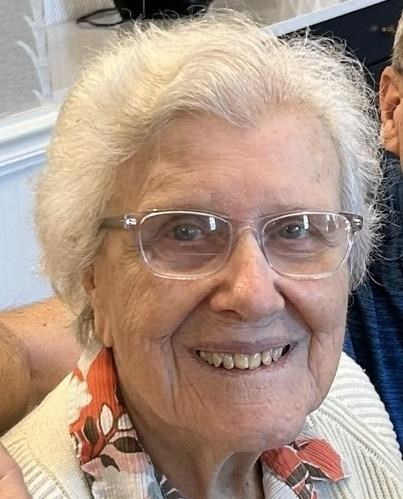 Edith Gomez Obituary (2026) - St. Petersburg, Florida - Tampa Bay Times