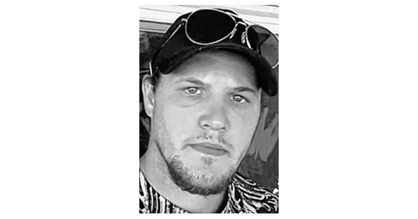 Jonathan McElroy Obituary (2021) - Marengo, IA - The Gazette