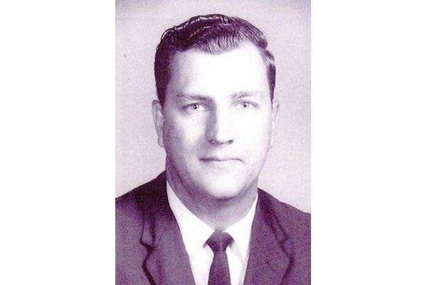 Dennis Ehrenberg Obituary (1934 - 2018) - Oshkosh, WI - Oshkosh ...