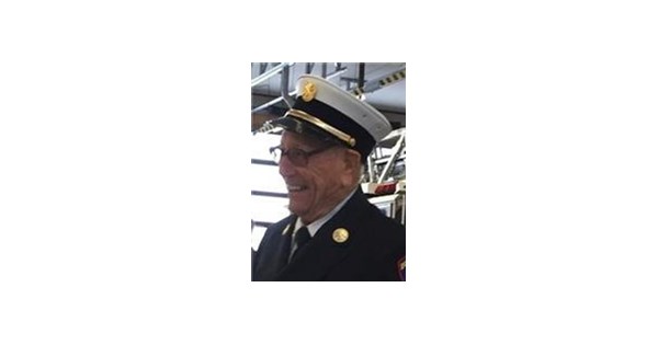 Frank Champlin Obituary (1924 - 2024) - Westerly, RI - The Westerly Sun