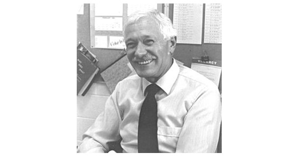 Gordon Hall Obituary (2015) - Legacy Remembers