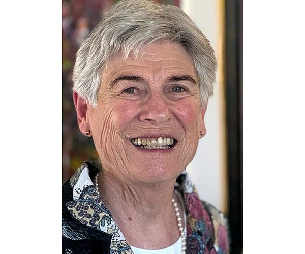Sandra Stephens Obituary (2025) - Victoria, BC - The Times Colonist