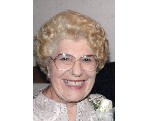 Helen Harris Obituary (1928 - 2024) - Kingsport, TN - The Kingsport ...