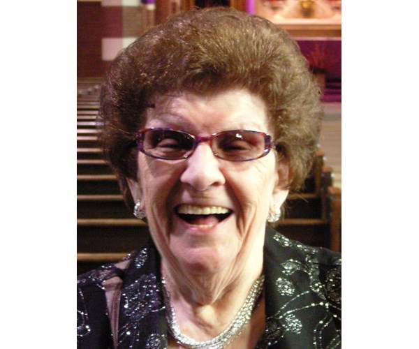 Minnie Vasilopus Obituary (1919-06-10 - 2014-11-25) - New Kensington ...