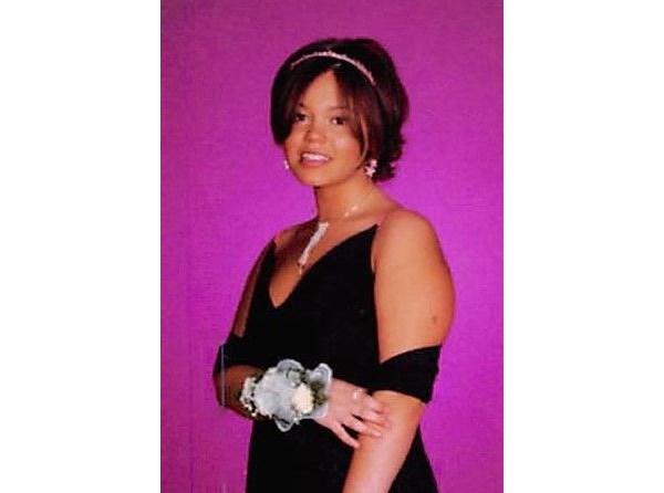 Amanda Jones Obituary (1987 - 2015) - Legacy Remembers
