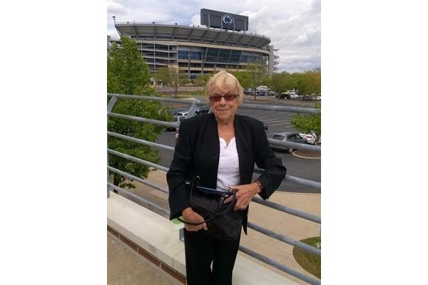 Monique Brady Obituary (1933 - 2016) - East Stroudsburg, PA - Union Leader